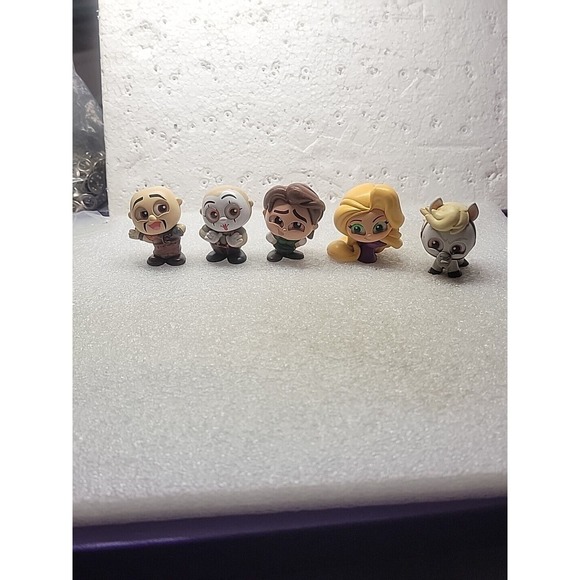 Disney | Toys | Disney Doorables Series 1 Tangled Complete Set Rapunzel ...